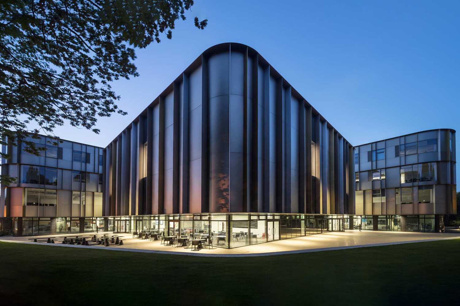 Master of Business Administration (MBA) - MBA - Postgraduate courses ...