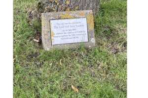 Memorial Plaque for Lord Hugh Parr Scanlon - Kent Alumni - University ...