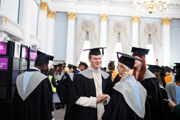 Gown Hire - Graduations - University of Kent