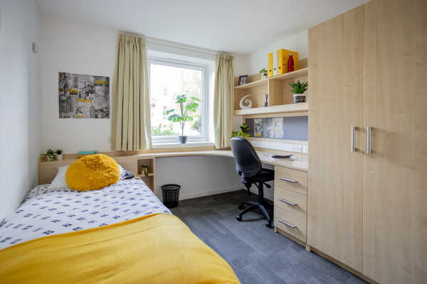 Woolf College postgraduate - Student accommodation - University of Kent